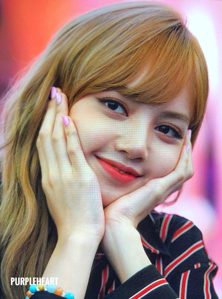 20+ Photos From BLACKPINK’s Very First Album Fansign