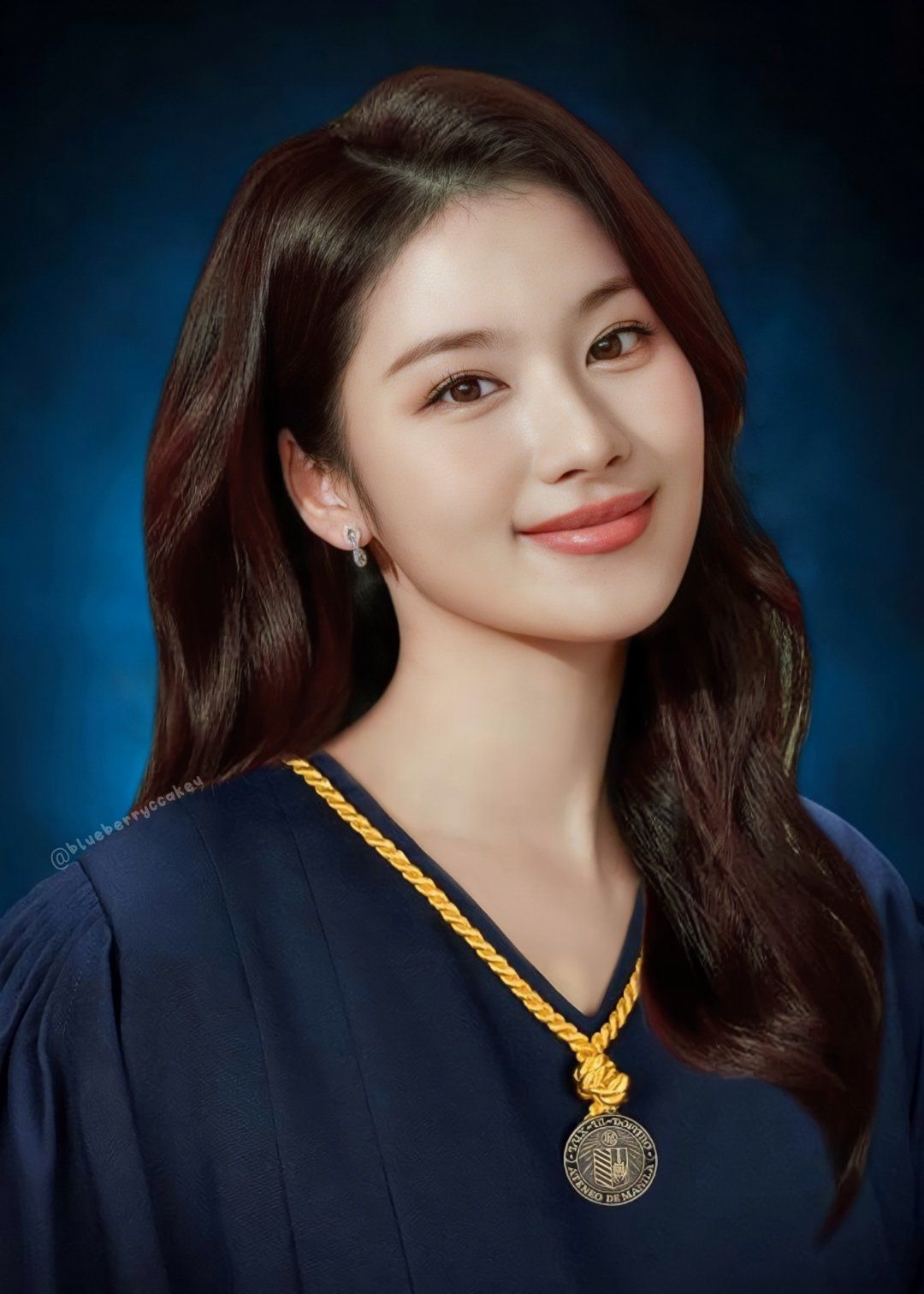 How Each TWICE Member's Graduation Photos Would Look Like — If They ...