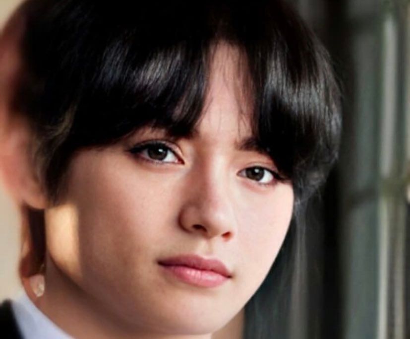 5 Times Professionals Photoshopped BTS And Failed…Hard