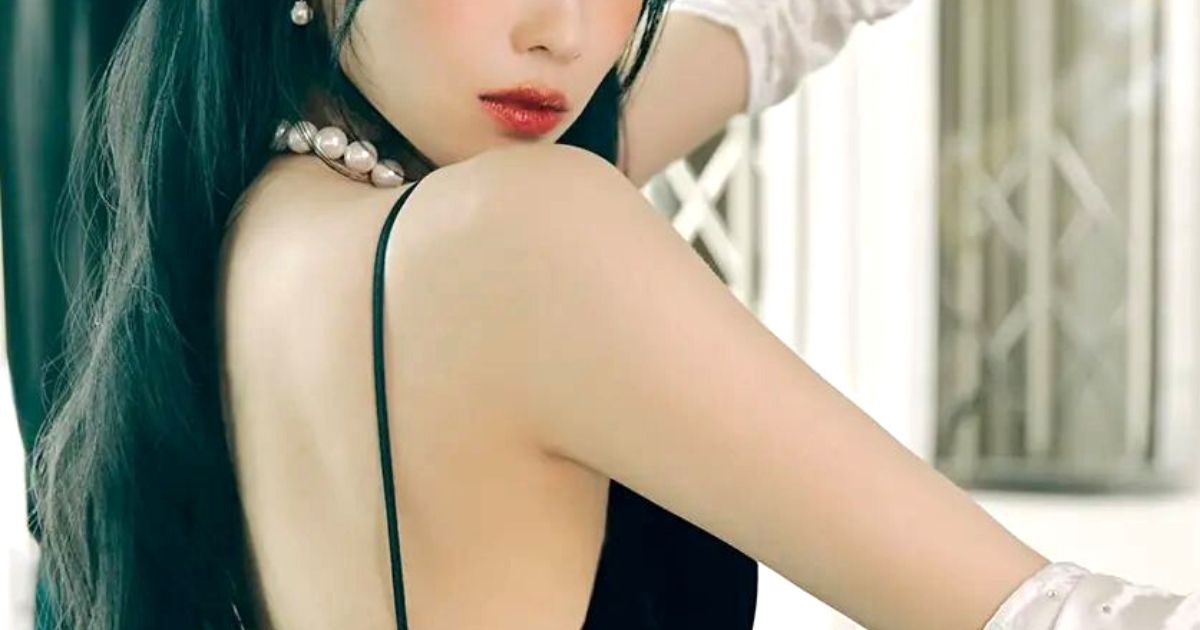 Third-Generation Idol Shocks Netizens With Her Unreal Body Proportions, Making Her Look Much ...