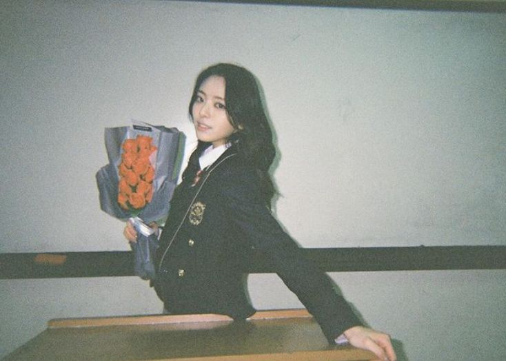 ITZY's Yuna Graduates From High School And Stuns Everyone With Her Drop ...