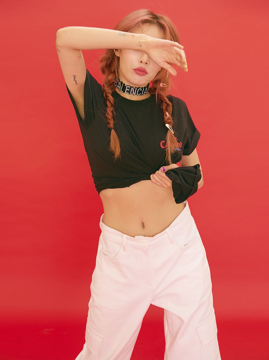Only Hyuna Can Reach into Her Pants and Still Slay Her Photoshoot like ...