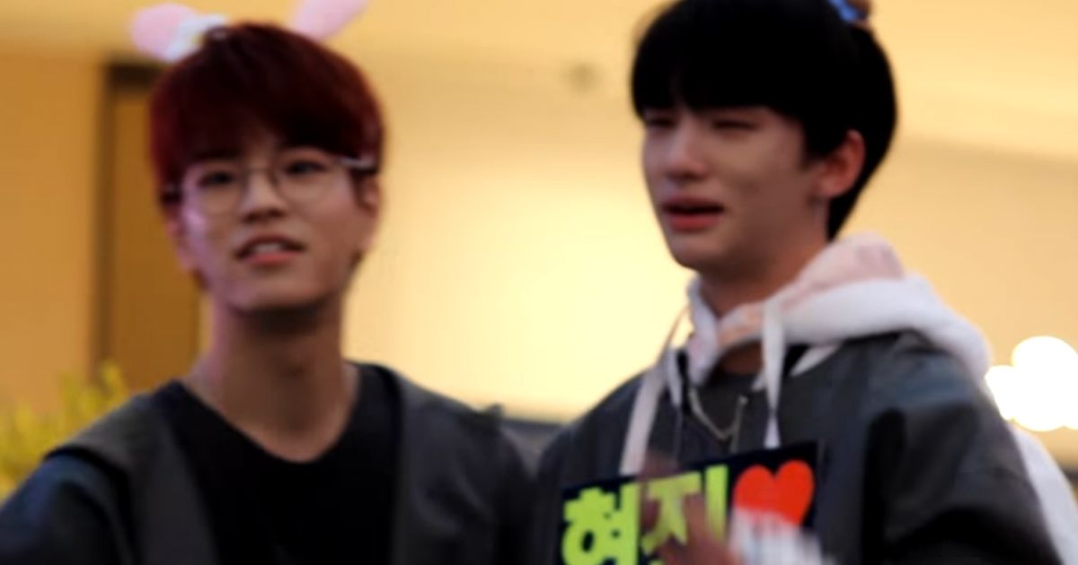 Stray Kids' Hyunjin Spotted Sobbing During Fan Meet After His Bullying ...