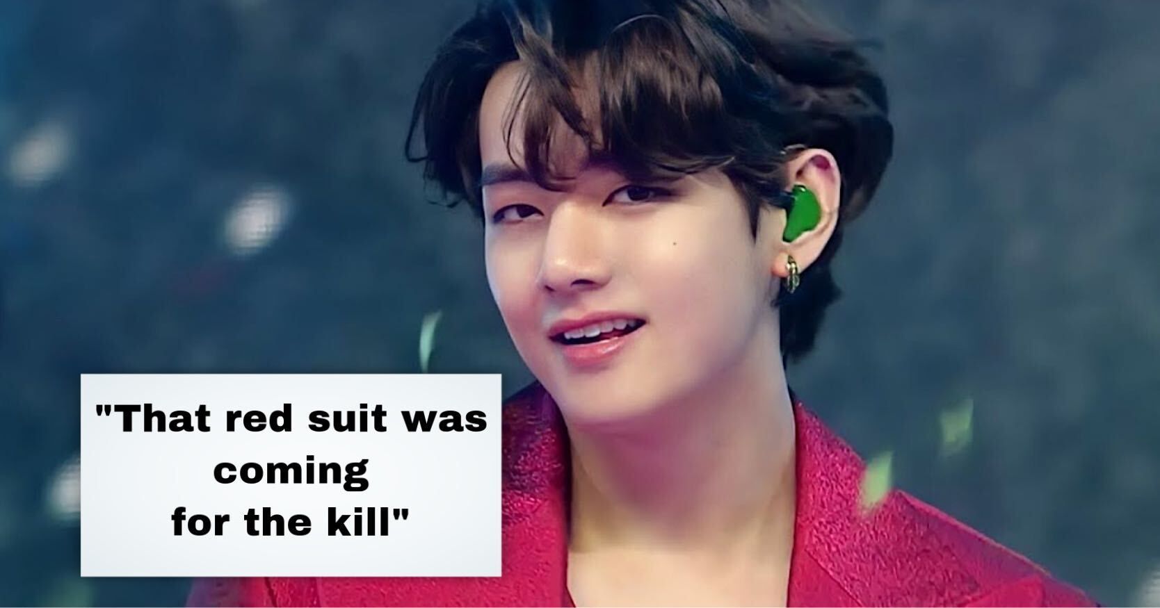 BTS's V and His Red Suit At The 2020 MAMA - Koreaboo