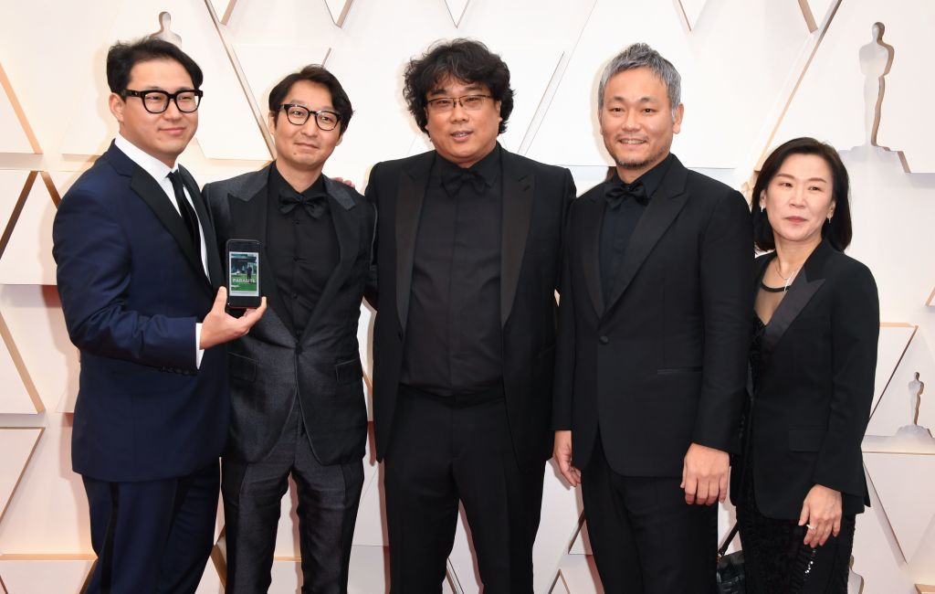 The "Parasite" Cast Totally Owned The Oscars' Red Carpet - Koreaboo