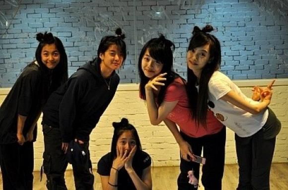 10 Embarrassing And Hilarious Pre-Debut Photos That Idols Probably Wish ...