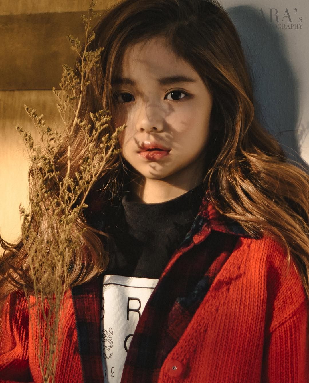 Two Popular Child Models Are Both Competing In "Universe Ticket" - Koreaboo