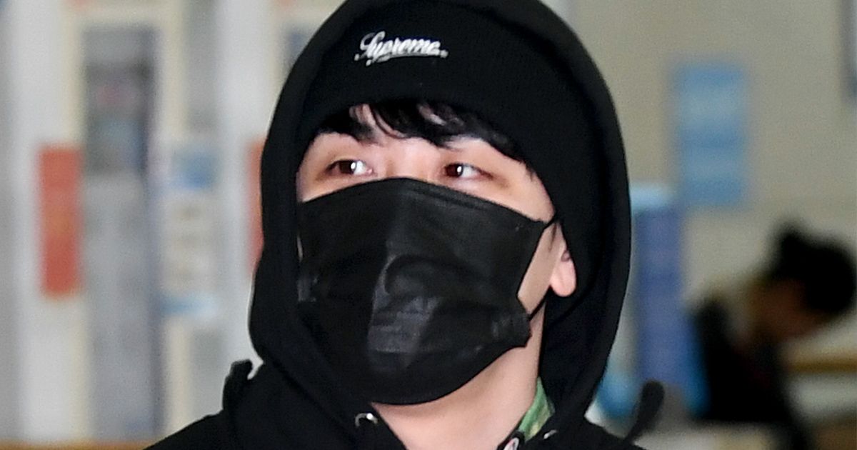 Reporter Claims YG Is Lying About Seungri's Prostitute Messages Being ...
