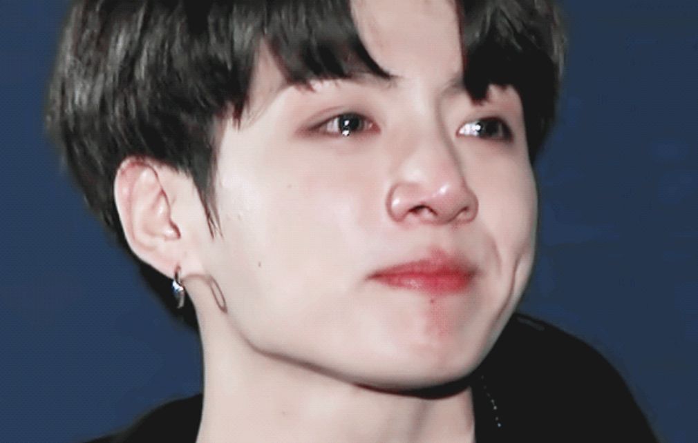 8 Moments When Your Bias Made You Cry Real Tears - Koreaboo