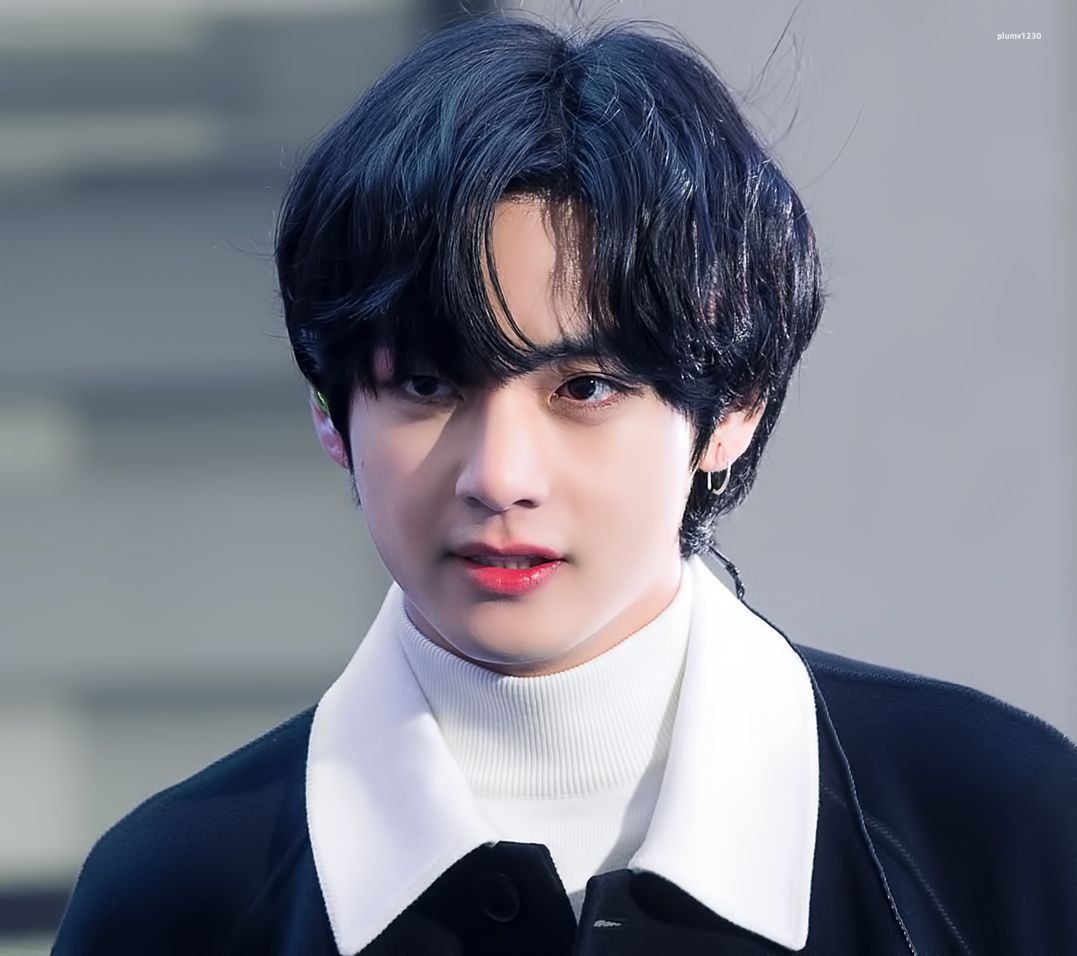 BTS's V Leaves The Most Heartfelt Message To Fan Who Is Going Through A ...