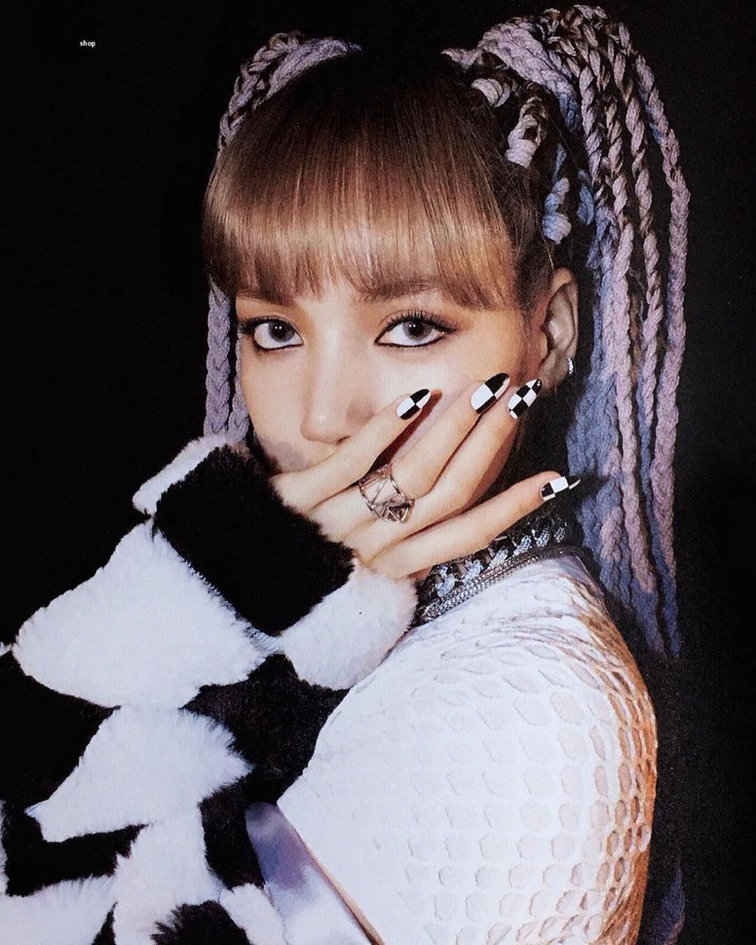10+ Times BLACKPINK's Lisa Stunned Us With The Coolest Eye Makeup ...
