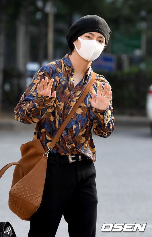 Here Are The Top 10 Most Iconic Fashion Moments Of BTS's V - Koreaboo