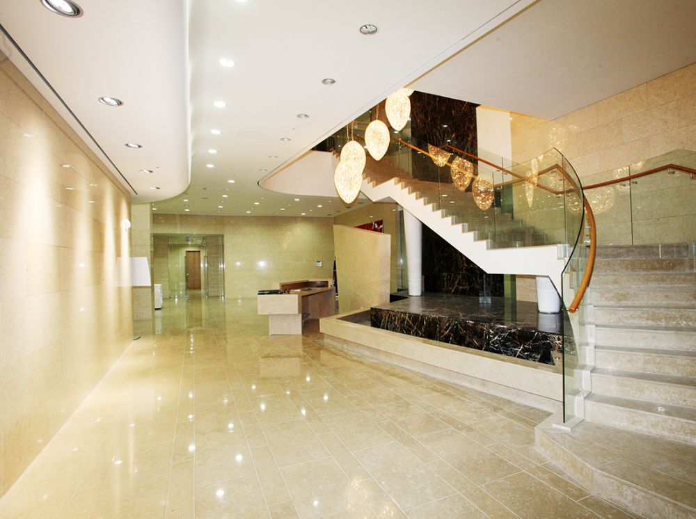 13 Male Idols Who Are Still Living Together In A Dorm, And Those Who ...