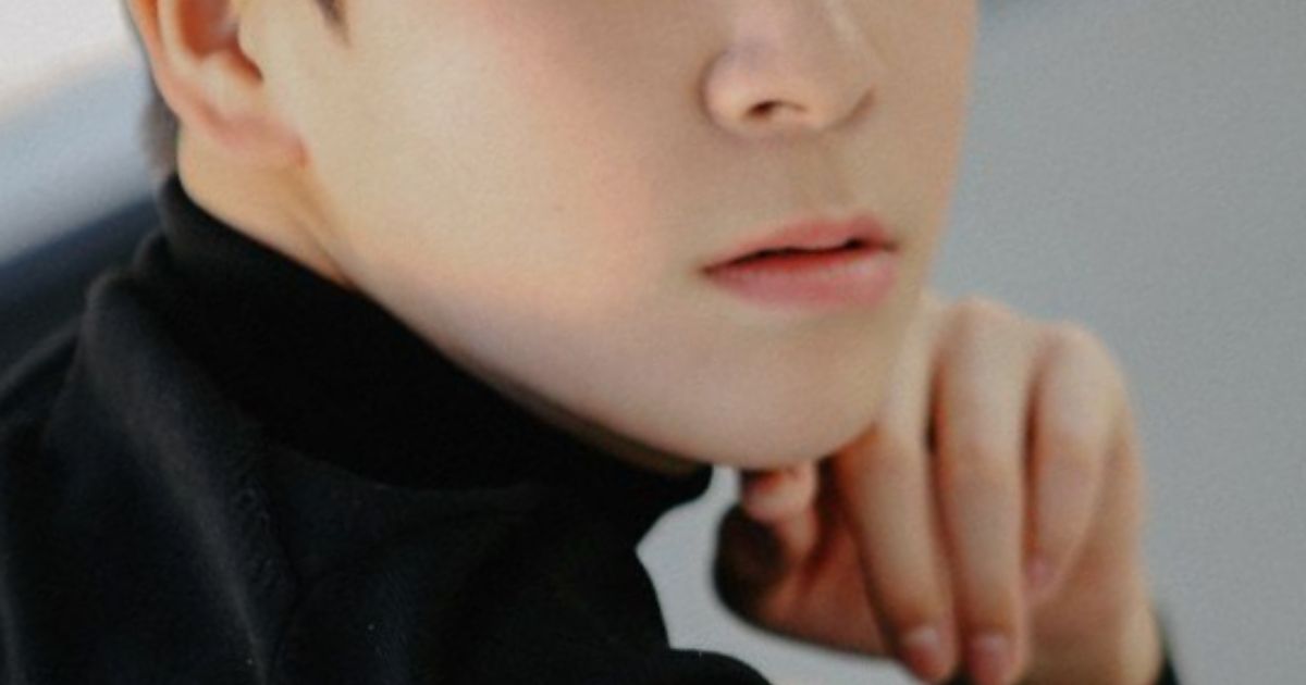 What Is "Dino Line" And Who's In It? This Trot Singer's Glow-Up Has K ...