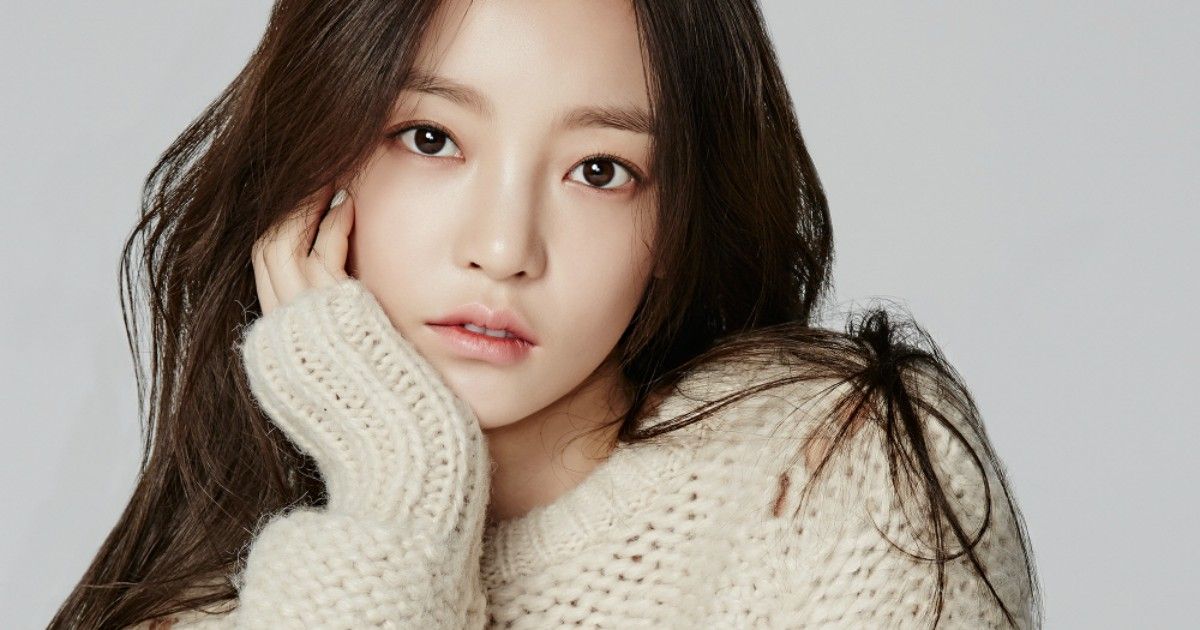BREAKING) Police Confirm Goo Hara Was Discovered Dead In Her Home