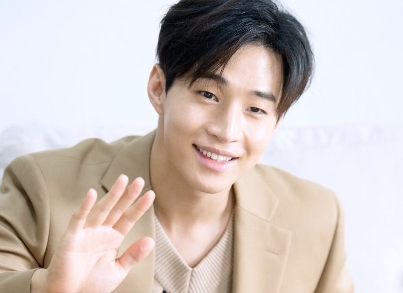 Fans Are Celebrating Henry’s Hollywood Debut In The Best Way - Koreaboo