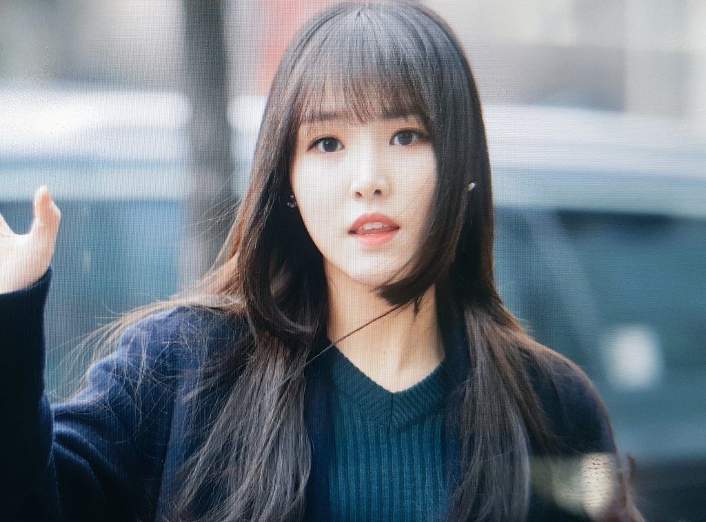 These 5 Girl Group Idols Absolutely Rocked The Hime Haircut - Koreaboo
