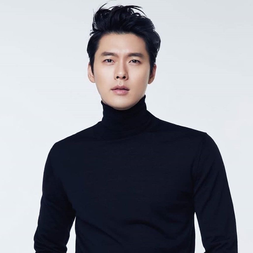 Just 20+ Photos Of Hyun Bin's Perfectly Broad And Masculine Shoulders ...