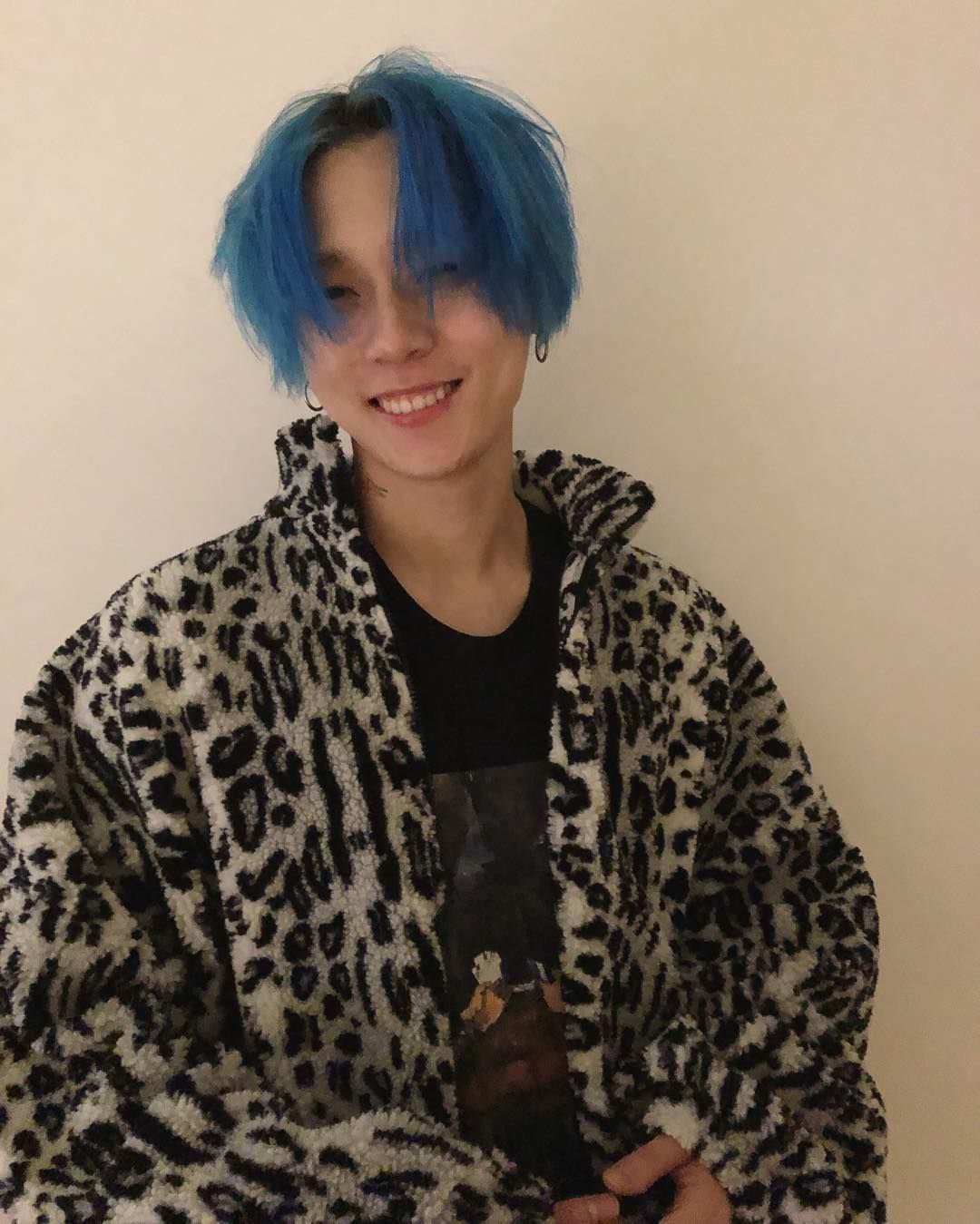 HyunA Posts Photos Of E'Dawn After News Confirming His Departure From Cube