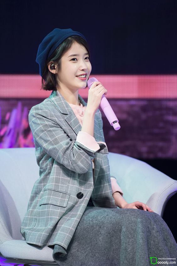 10+ Times IU Impressed With Her Chic Visuals In Boss AF Suits - Koreaboo