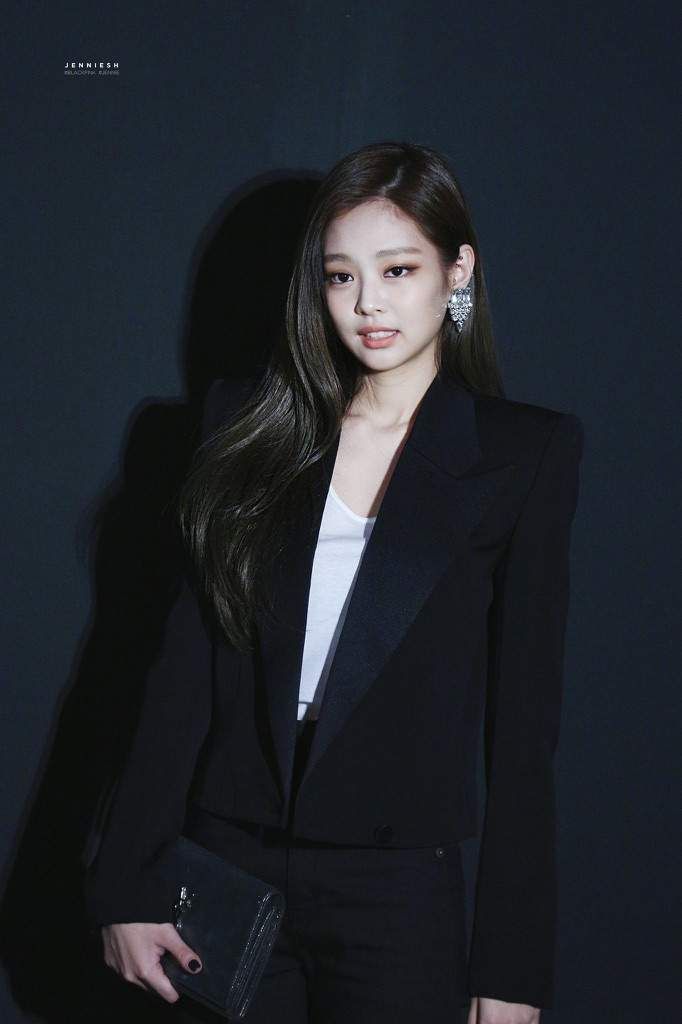 19 Times BLACKPINK's Jennie Radiated CEO Energy - Koreaboo
