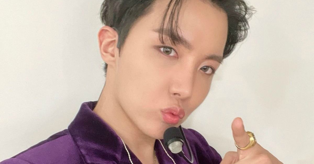 Everyone Knows BTS's J-Hope Was Dangerously Sexy In His 2020 MMA Outfit ...