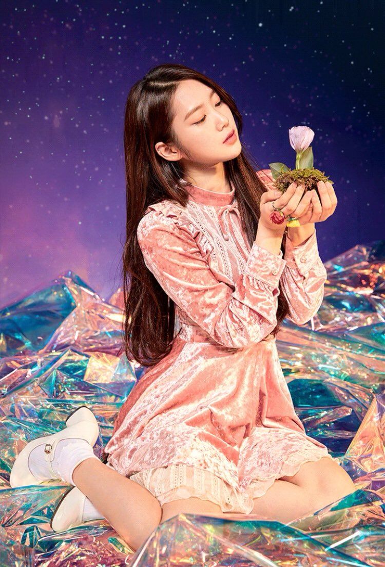 8 Of Oh My Girl Jiho's Most Iconic Photoshoot Moments For You To Marvel ...
