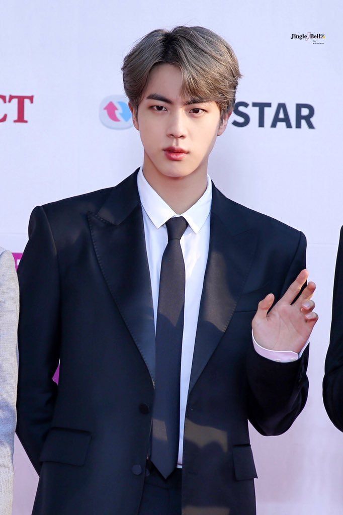 "Actor Jin" Jumped Out And Now ARMYs Are Demanding A K-Drama