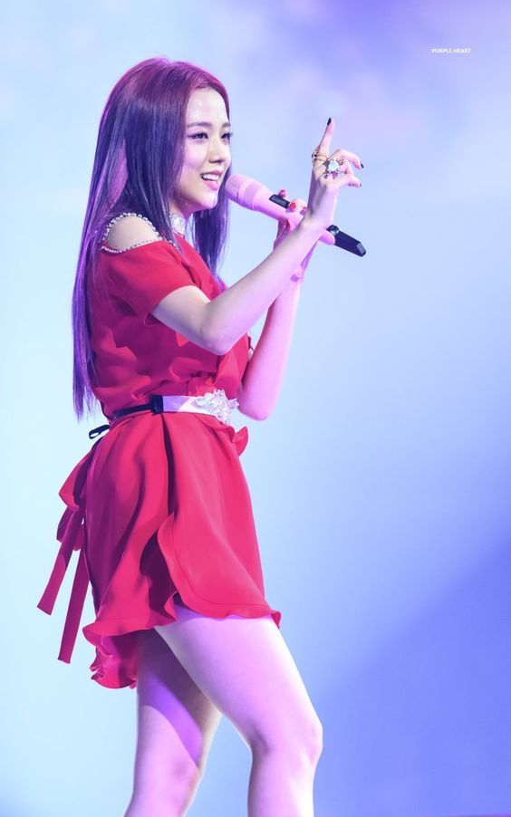 10+ Times BLACKPINK's Jisoo Served Powerful And Sexy Visuals In Red ...