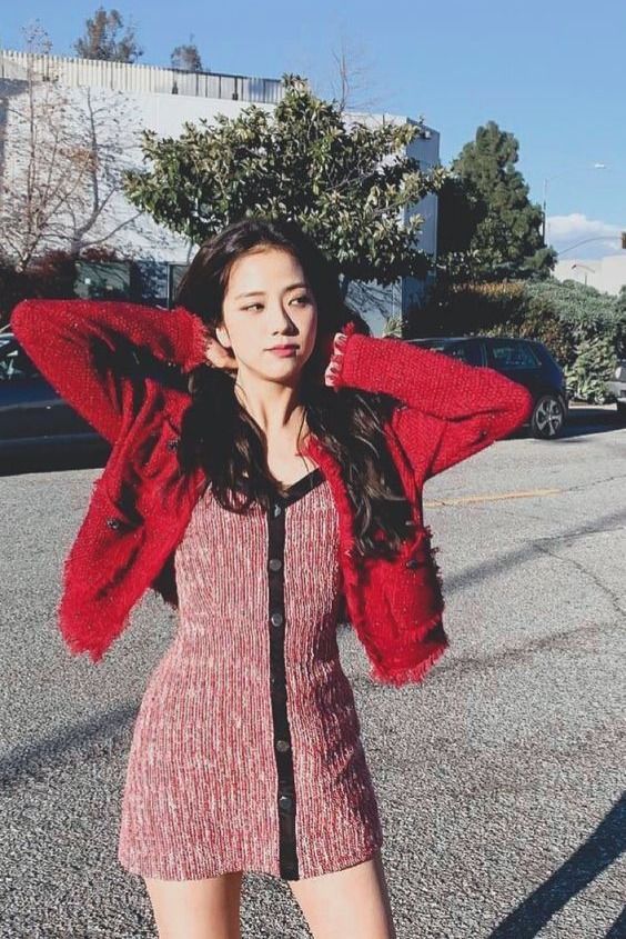10+ Times BLACKPINK's Jisoo Served Powerful And Sexy Visuals In Red ...
