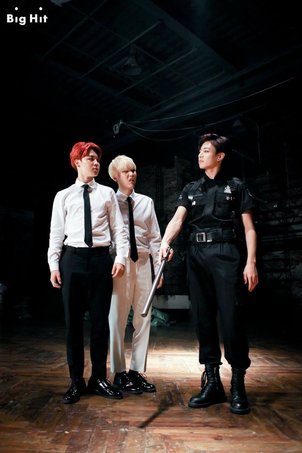 18 Times BTS's Drastic Size Differences Were Captured On Camera