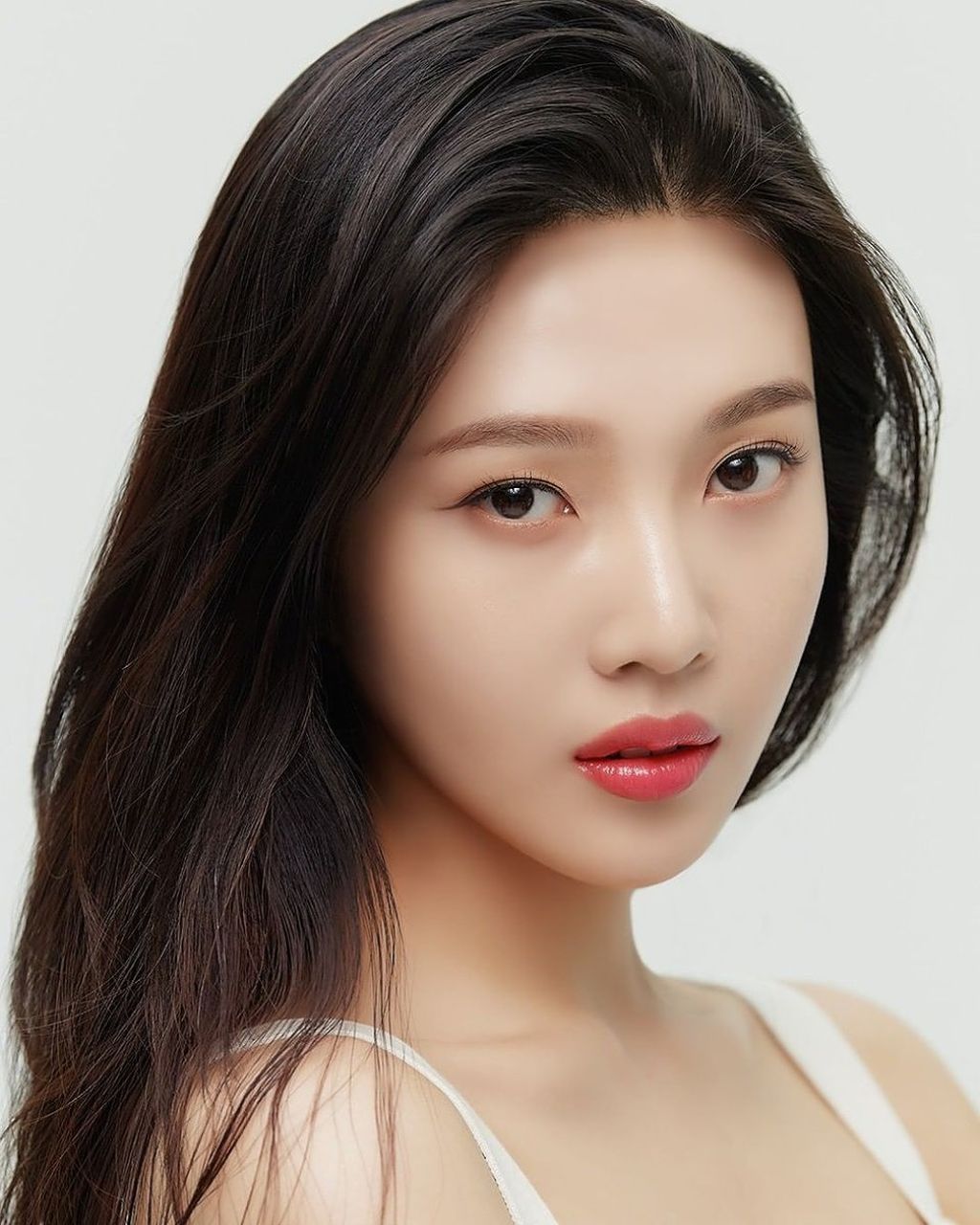 Red Velvet's Joy Seemingly Responds To Recent Plastic Surgery ...