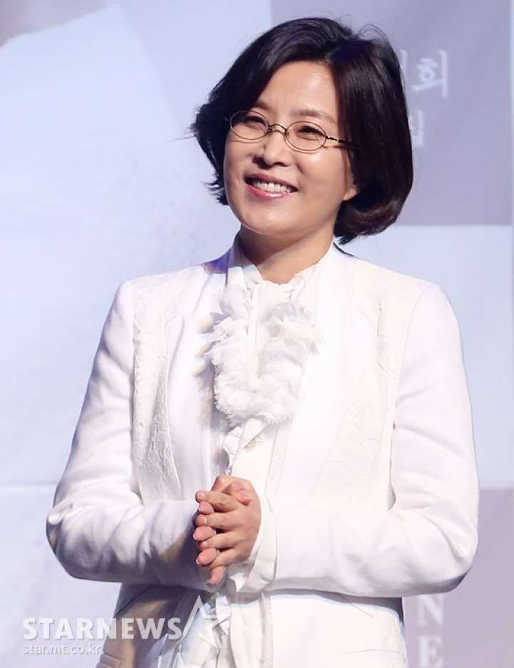 EXO's Chanyeol Is Confirmed As The First Idol To Collab With Legendary ...