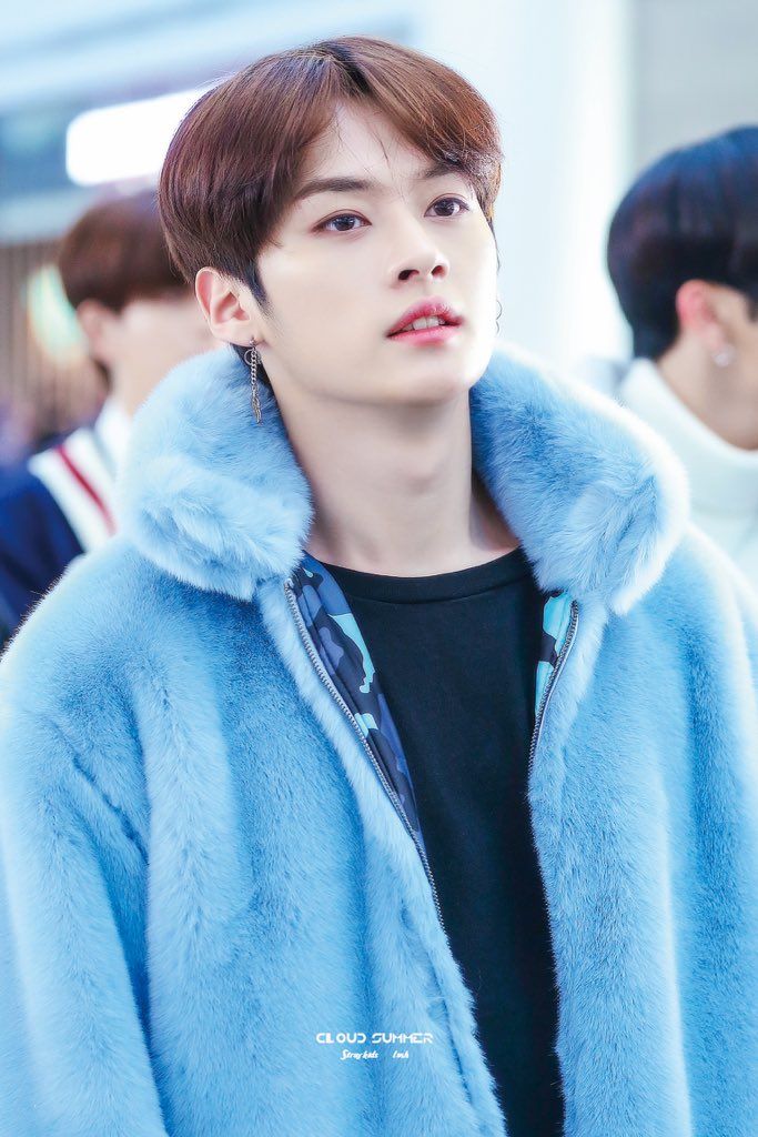 3 Times Stray Kids' Lee Know Helped Change The World Through His ...