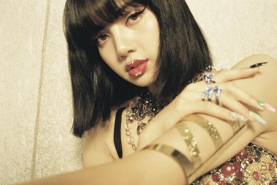 5 Times BLACKPINK’s Lisa’s Makeup Game Was On Point - Koreaboo