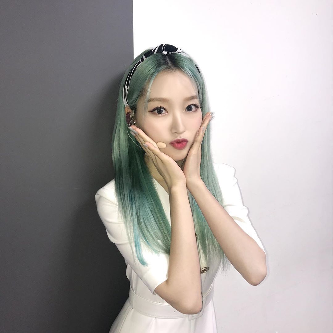 Here's The LOONA Member With The Best Fashion Sense According To Her ...