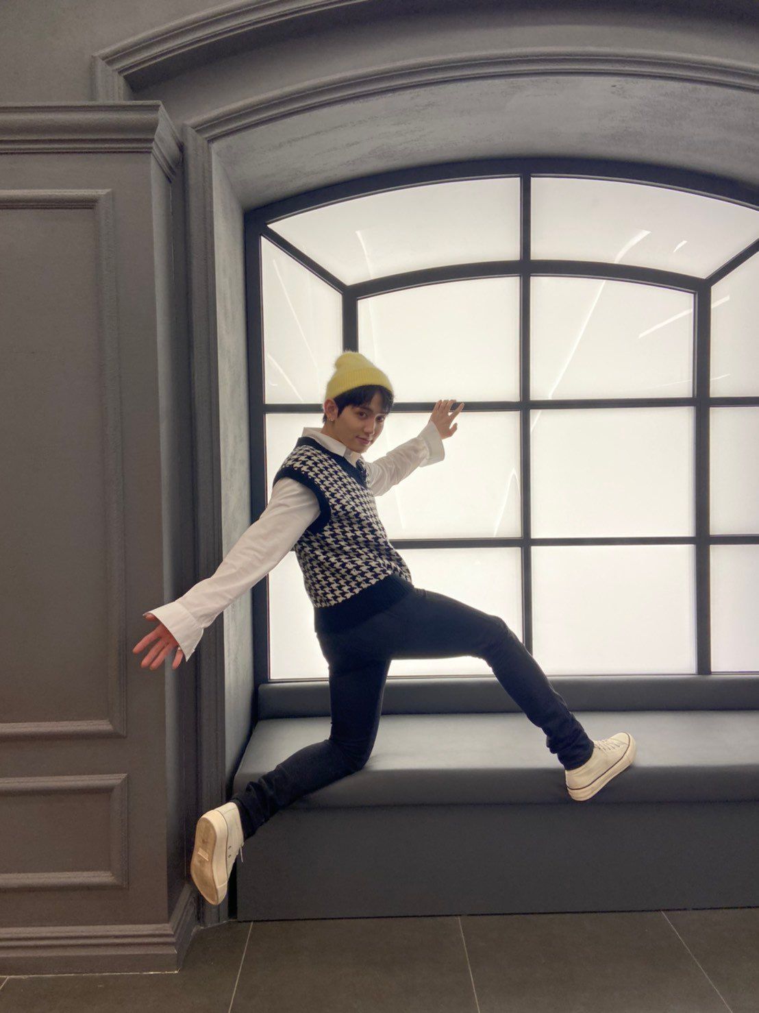 12 Times TREASURE Stunned Fans With Their Sweet To Serious Duality ...