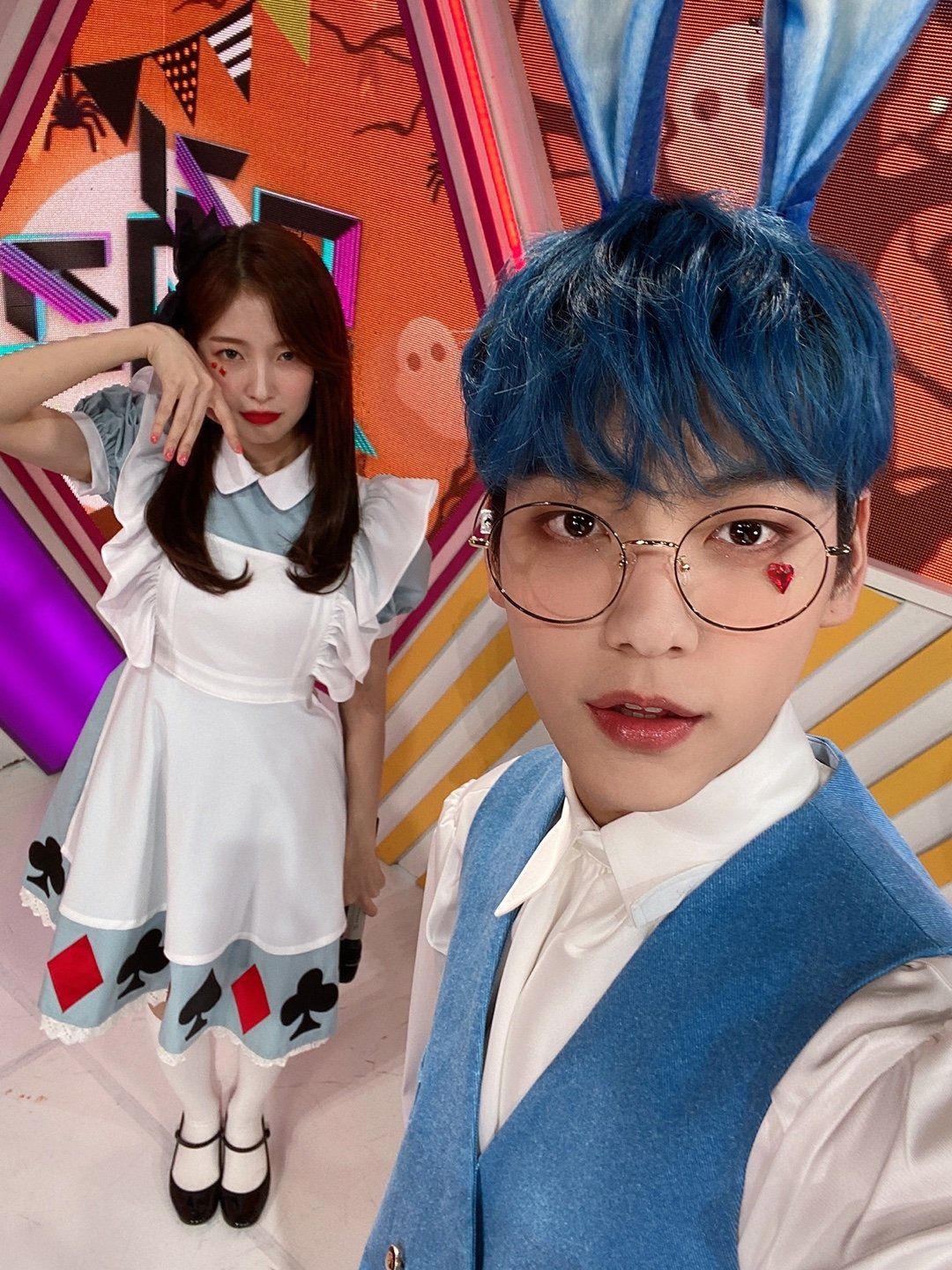 5 Things We'll Miss About "Music Bank" MC Pair TXT's Soobin & OH MY ...