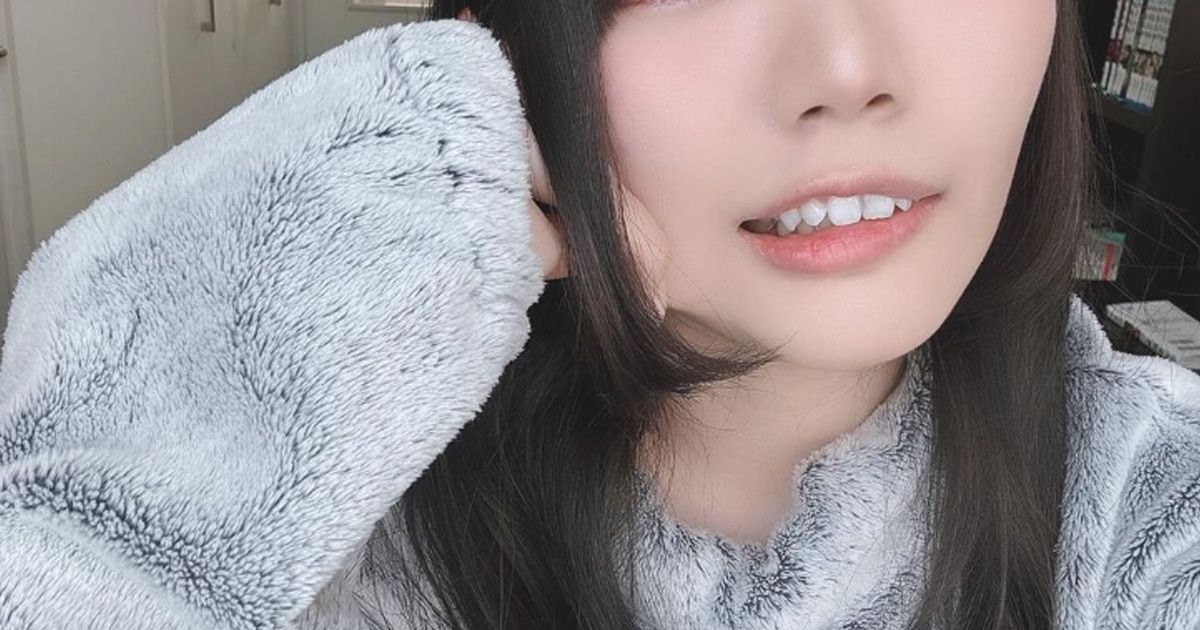 The Influencer Who Went Viral For Her Beauty After Stabbing Her ...