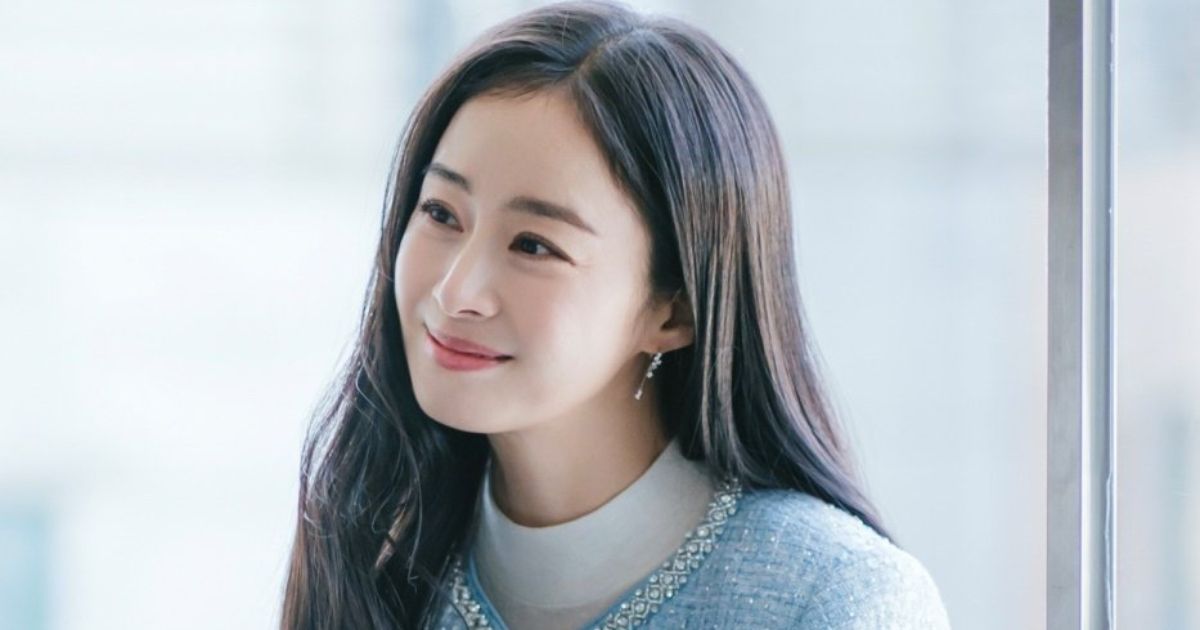 Netizens Want To See Kim Tae Hee And Shin Hye Sun In A Drama Together ...