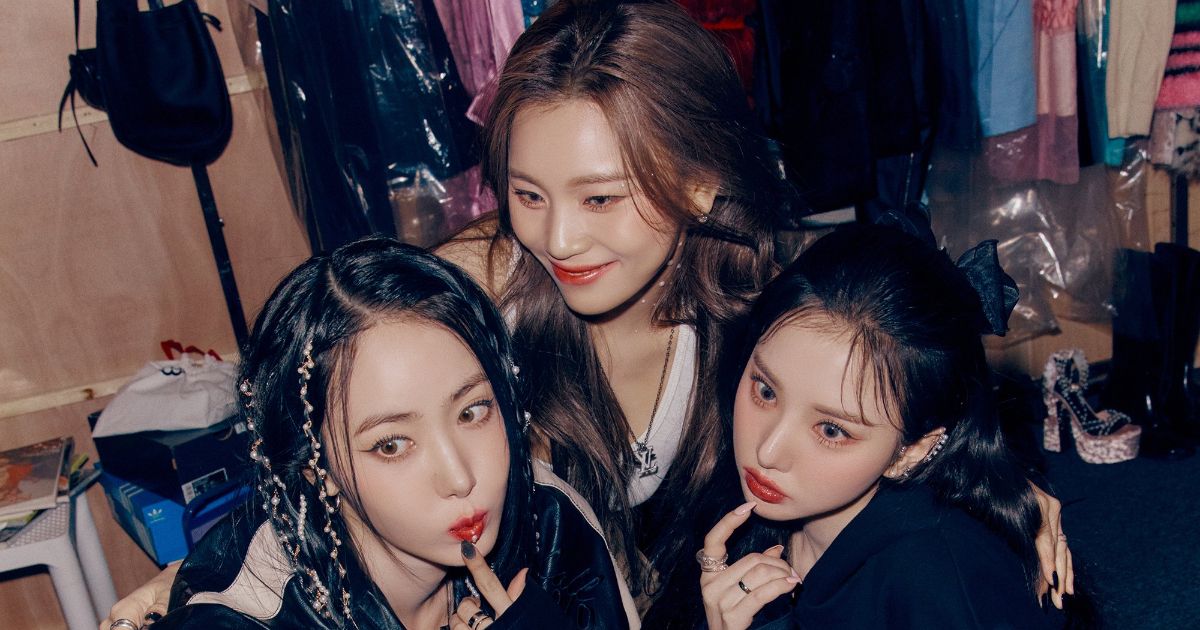 VIVIZ Drops Second Music Video Teaser For “ PULL UP” - Koreaboo