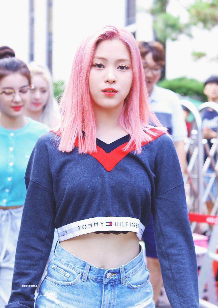 10 Times ITZY’s Ryujin Stunned Us All With Her Gorgeous Physique And ...