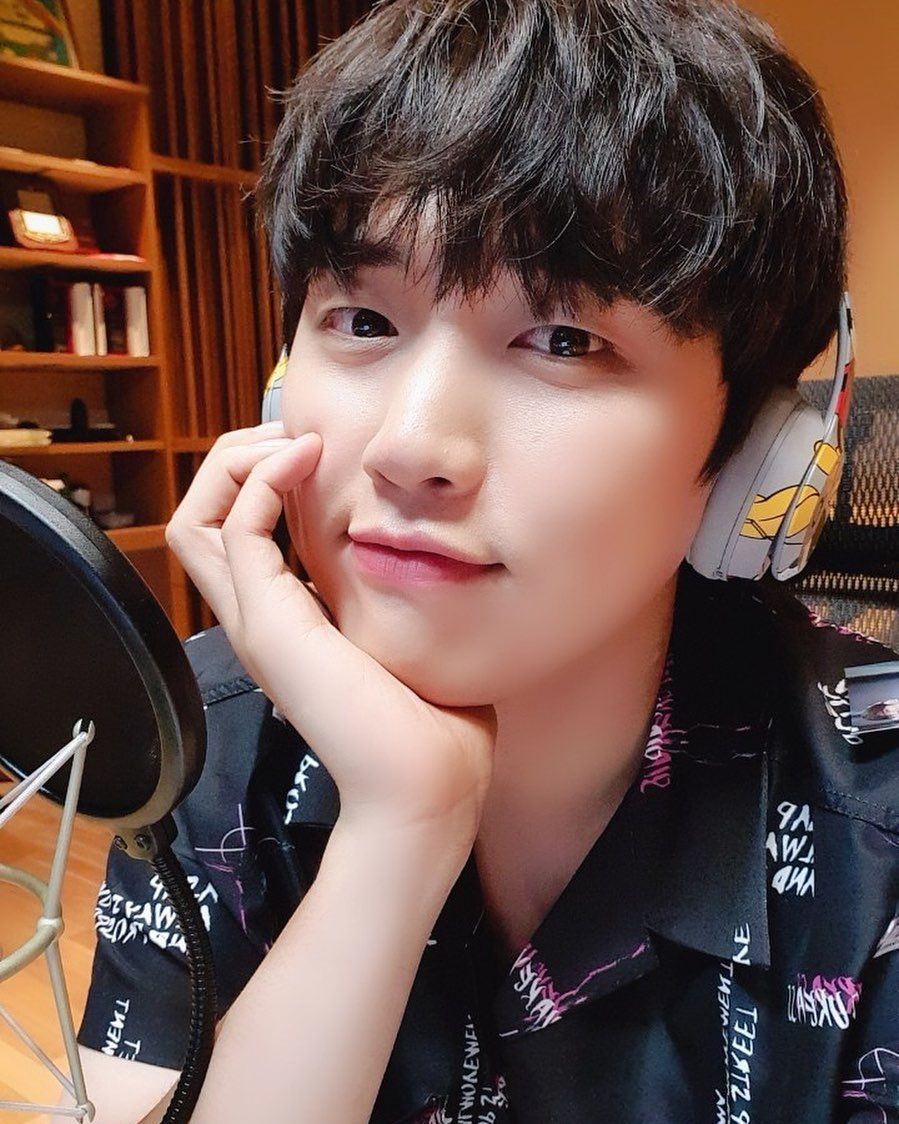 6 Male Celebrities Who Named IU As Their Ideal Type - Koreaboo