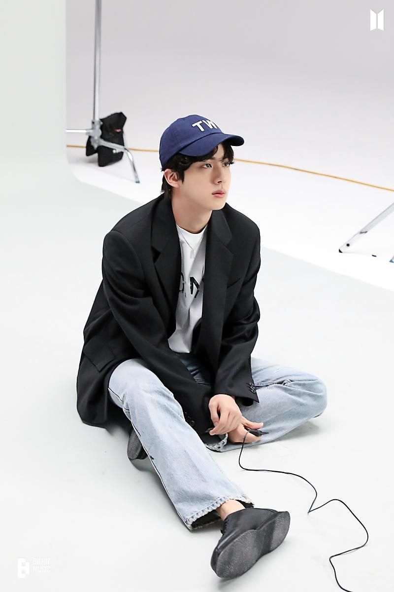 22 HD Behind The Scenes Photos From BTS's OT7 Photofolio "Us, Ourselves ...