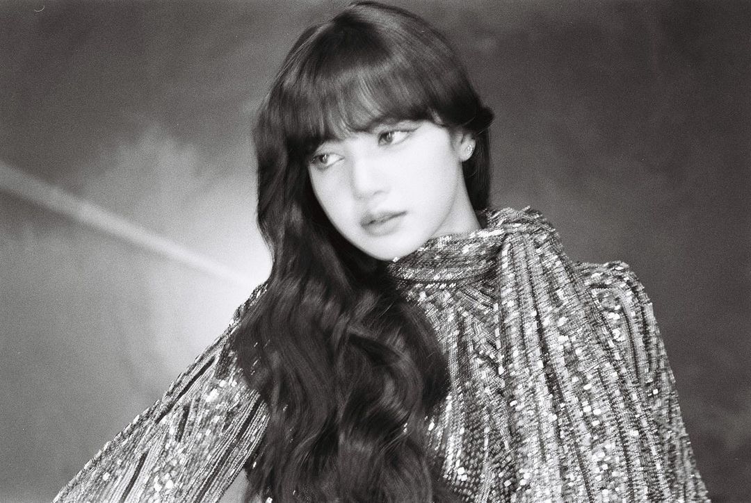 9 Times BLACKPINK's Lisa Took Our Breaths Away With Her Most Gorgeous ...