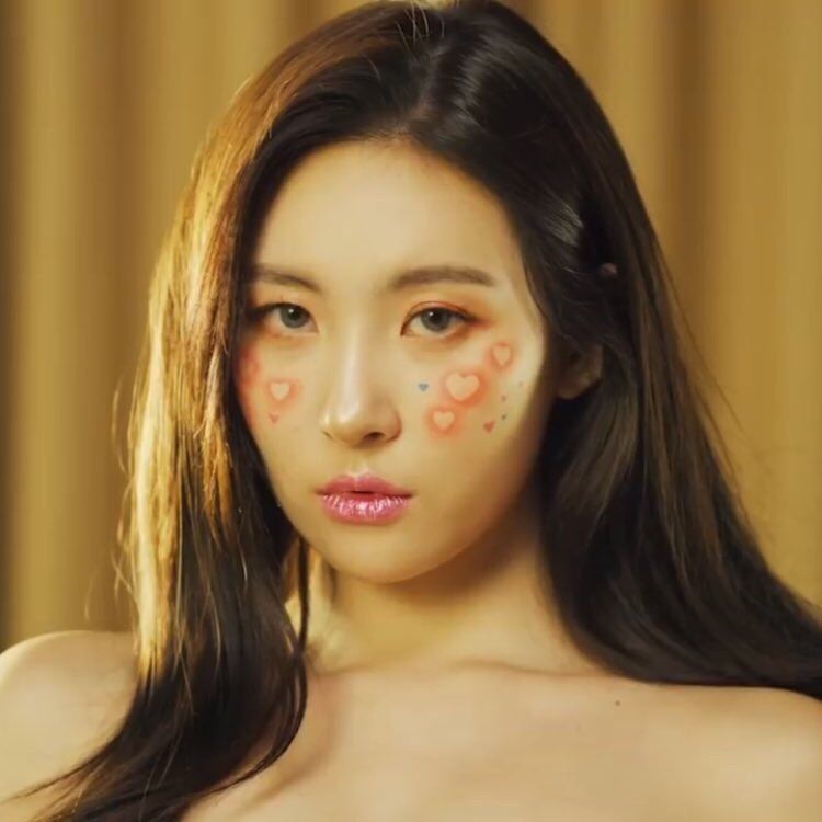 11 Times Sunmi Had The Most Creative And Unique Makeup Looks - Koreaboo