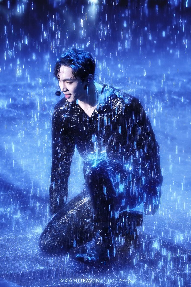 These Photos Prove That EXO Lay Is More Talented Than You Realize ...