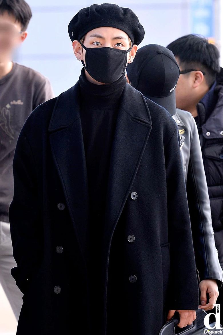 12 of BTS V's Most Iconic Outfits That Prove He Deserves To Be Called ...