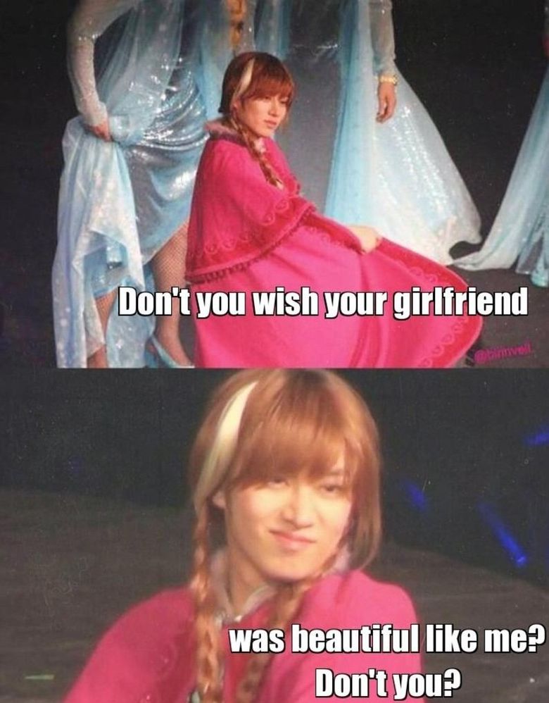 25+ Times Idols Accidentally Became Viral Internet Memes - Koreaboo