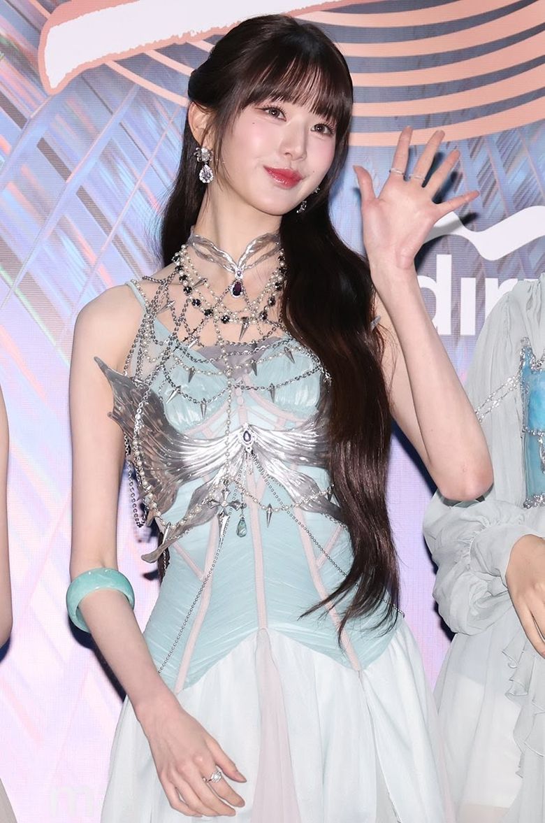 IVE's Jang Wonyoung Gets Criticized For Her Arm Hair — Netizens React - Koreaboo